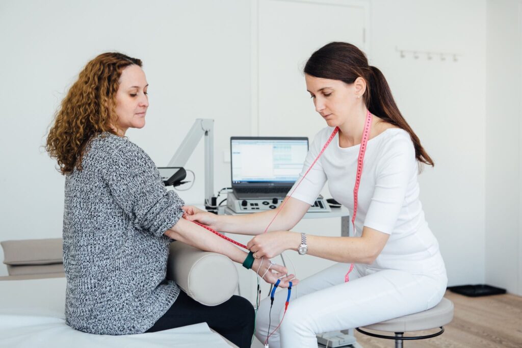 NLG Sulcus Ulnaris Syndrom Ellenbogen Wien | Dr. Schuh